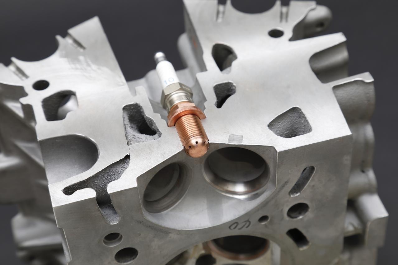 F1に採用されるプレチャンバーによる燃焼技術を、旧車のRB26エンジンに！｜Motor-FanTECH[モーターファンテック]