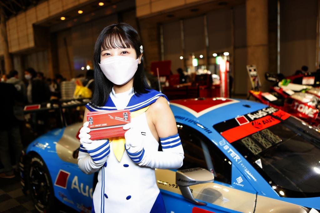 LOCK 岡山国際サーキットクイーン PaRet（西ホール3）｜東京オートサロン2022｜東京オートサロン2022特集ページ｜Motor ...